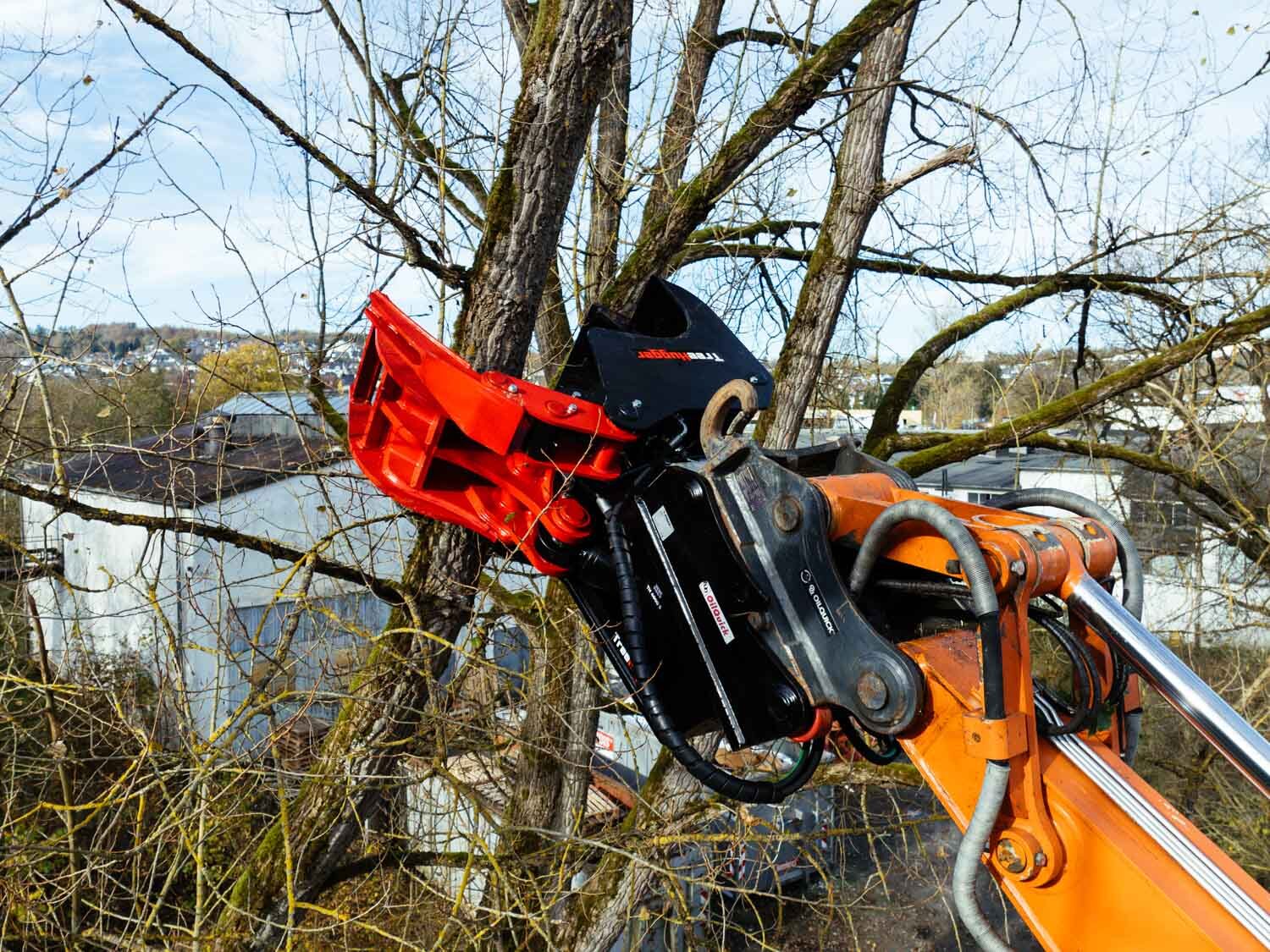 TREE HUGGER Fällgreifer zur professionellen Baumfällung
